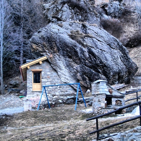 Rock Modern Rustic Homes